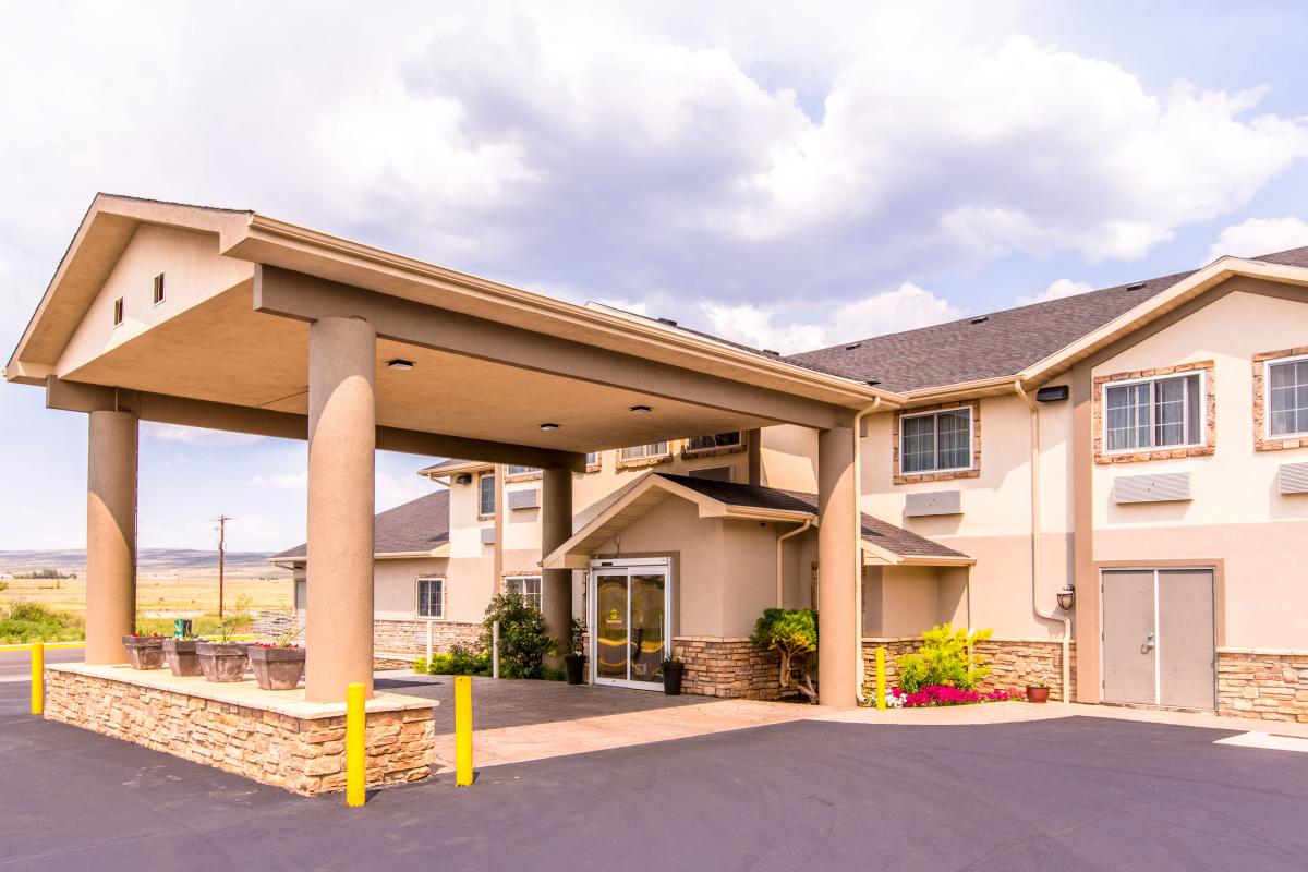 Accommodations Hotels Quality Inn & Suites | Visit Laramie