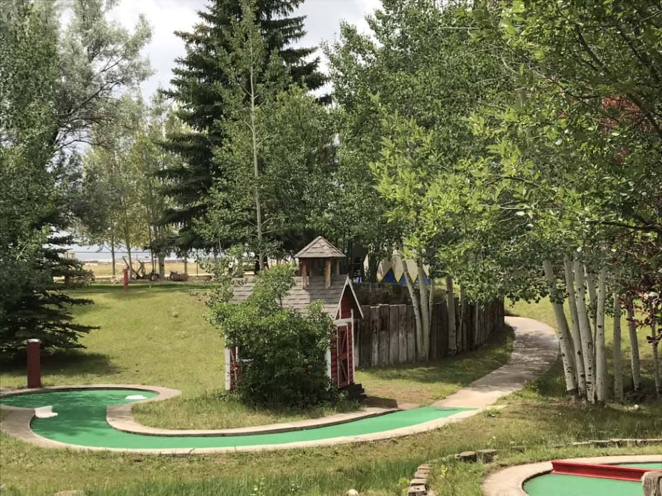 Laramie Mini Golf | Oasis Golf