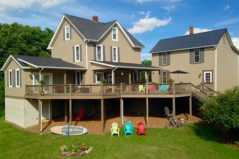 The Turkeyfoot Inn | Confluence, PA