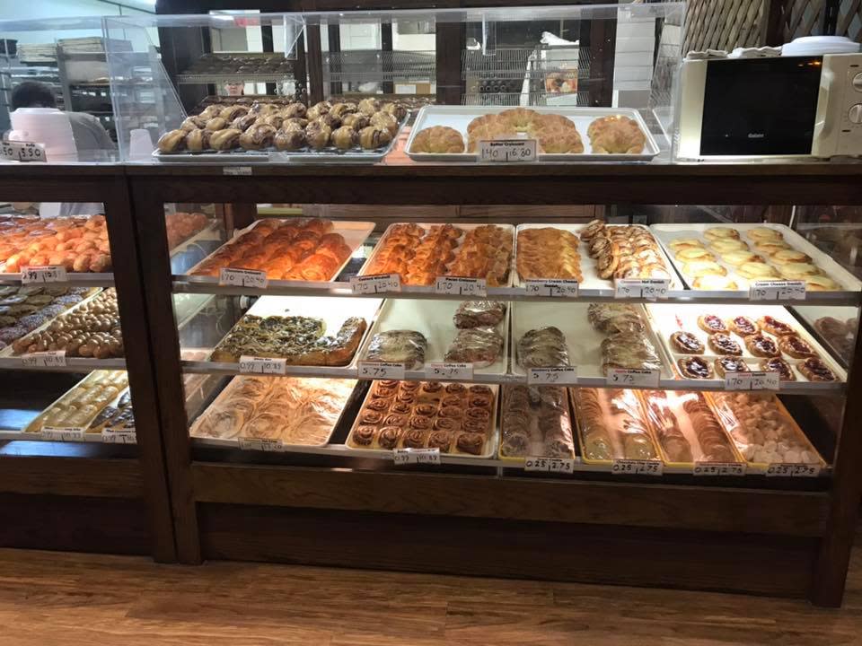 Munchers Bakery