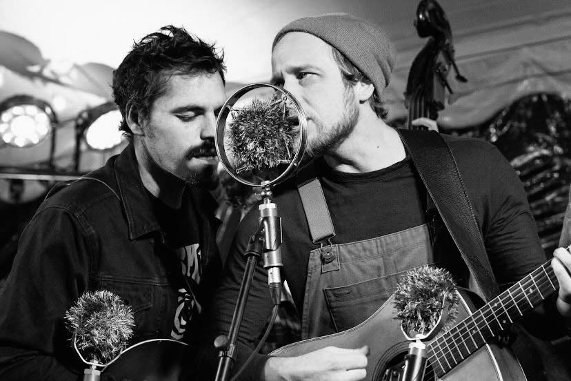 Yet To Be Gold featuring the Ric Robertson &Aaron Lipp Duo