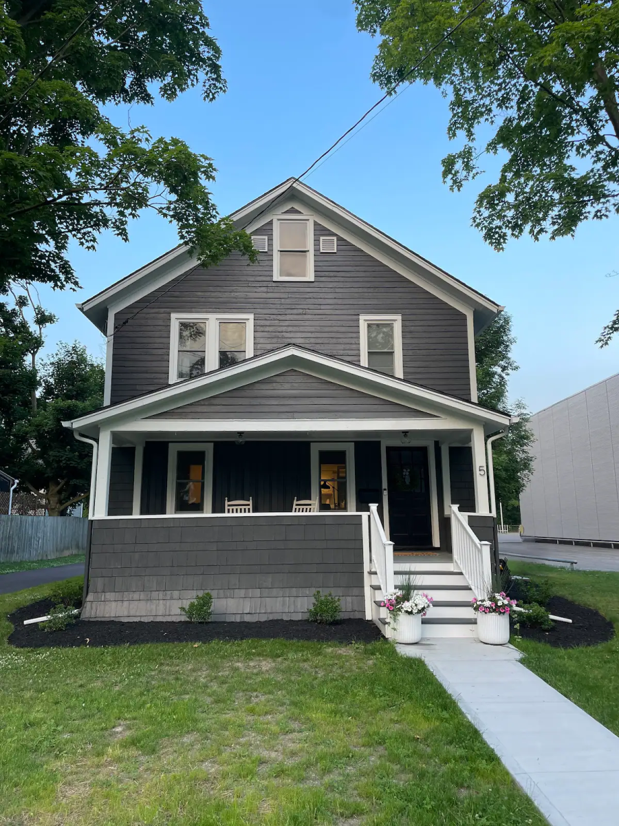 Highland Park Hideaway