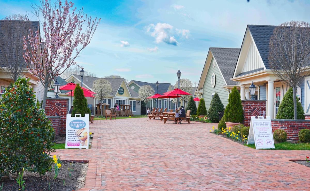 The Shoppes At East Wind