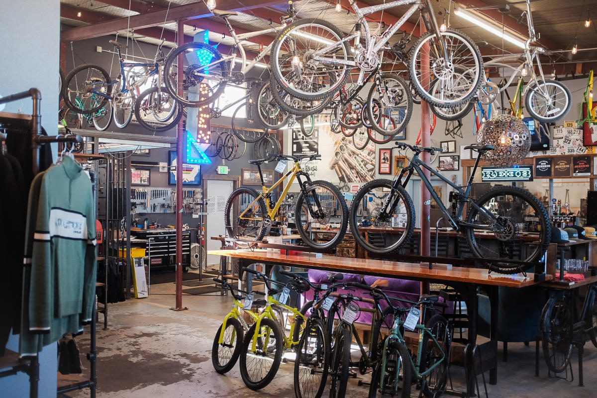 Hooptie Bike Lounge and Reeb Cycles