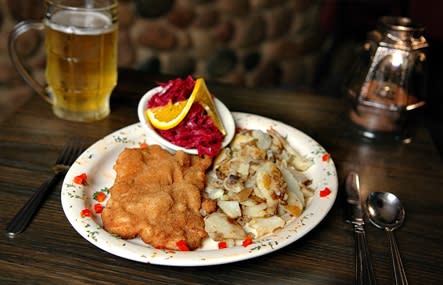 Essen Haus German Restaurant | Madison, WI