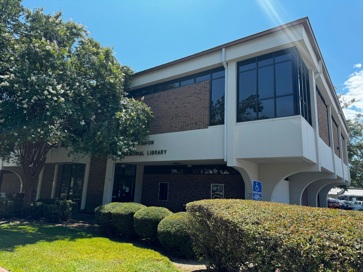 Mary Vinson Memorial Library