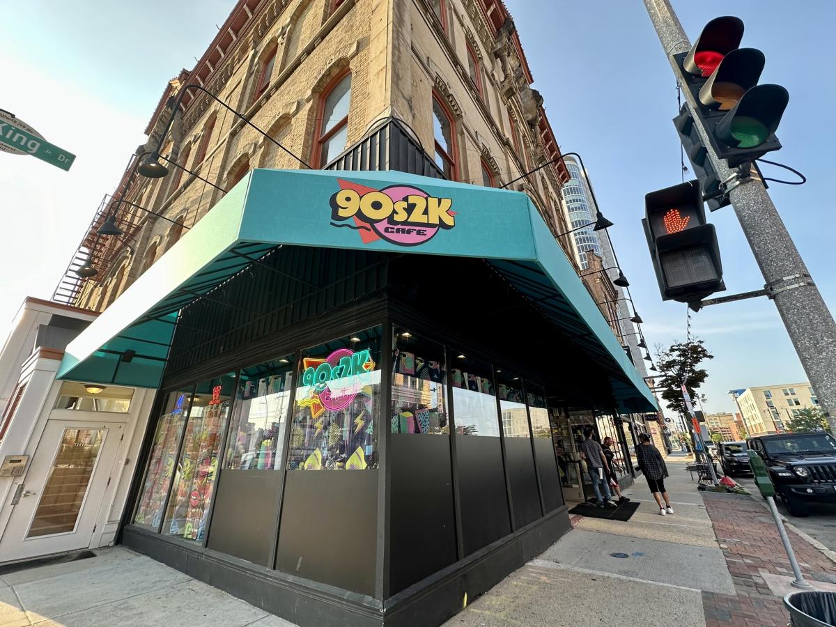 90s2K Cafe | Milwaukee, WI 53203