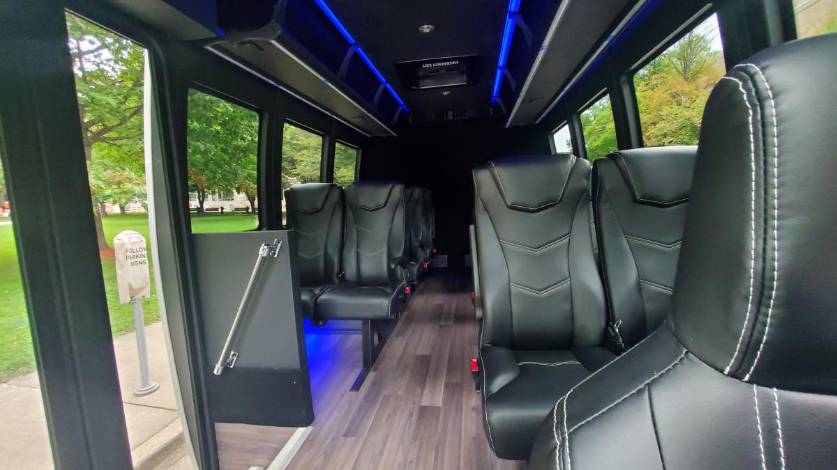 AccuTrans Group | Milwaukee, WI 53207