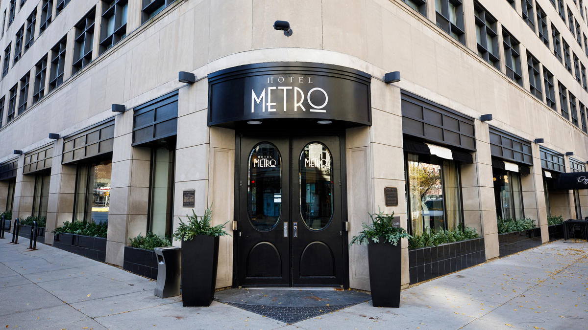 Hotel Metro, Autograph Collection | Milwaukee, WI 53202