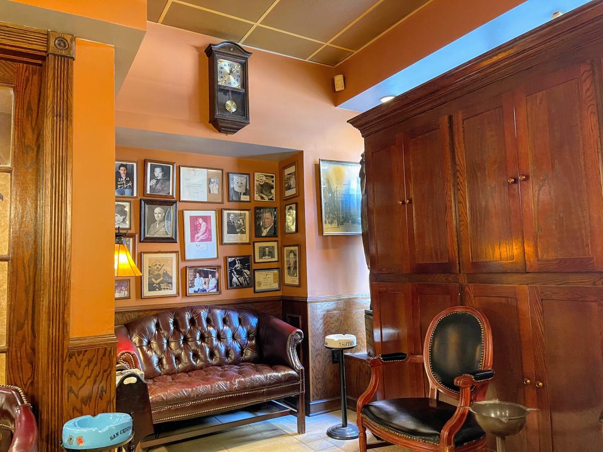 Uhle's Tobacco Company | Milwaukee, WI 53203