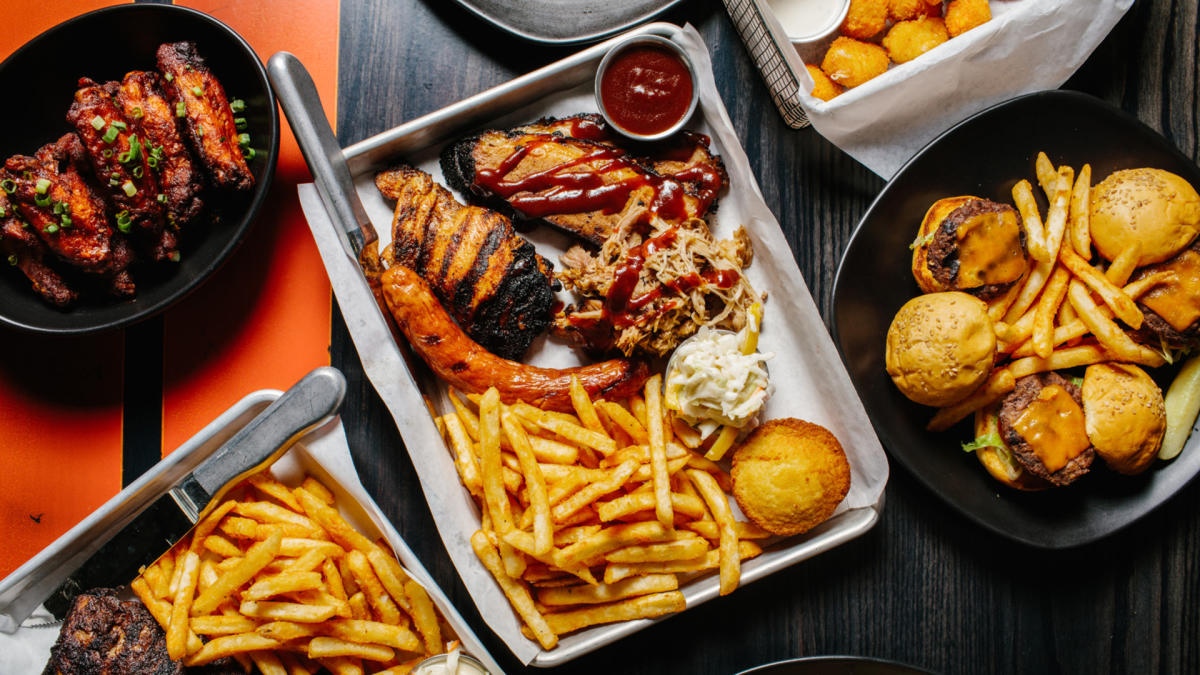 MOTOR Bar & Restaurant | Milwaukee, WI 53203