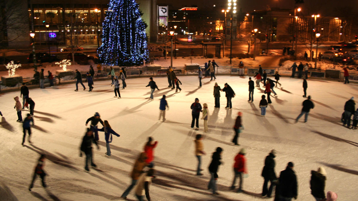 Slice of Ice in Red Arrow Park | Milwaukee, WI 53202