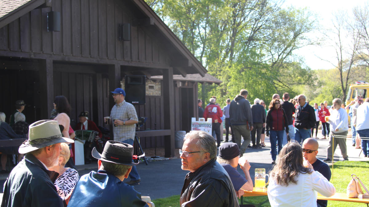 Whitnall Park Beer Garden | Greendale, WI 53129