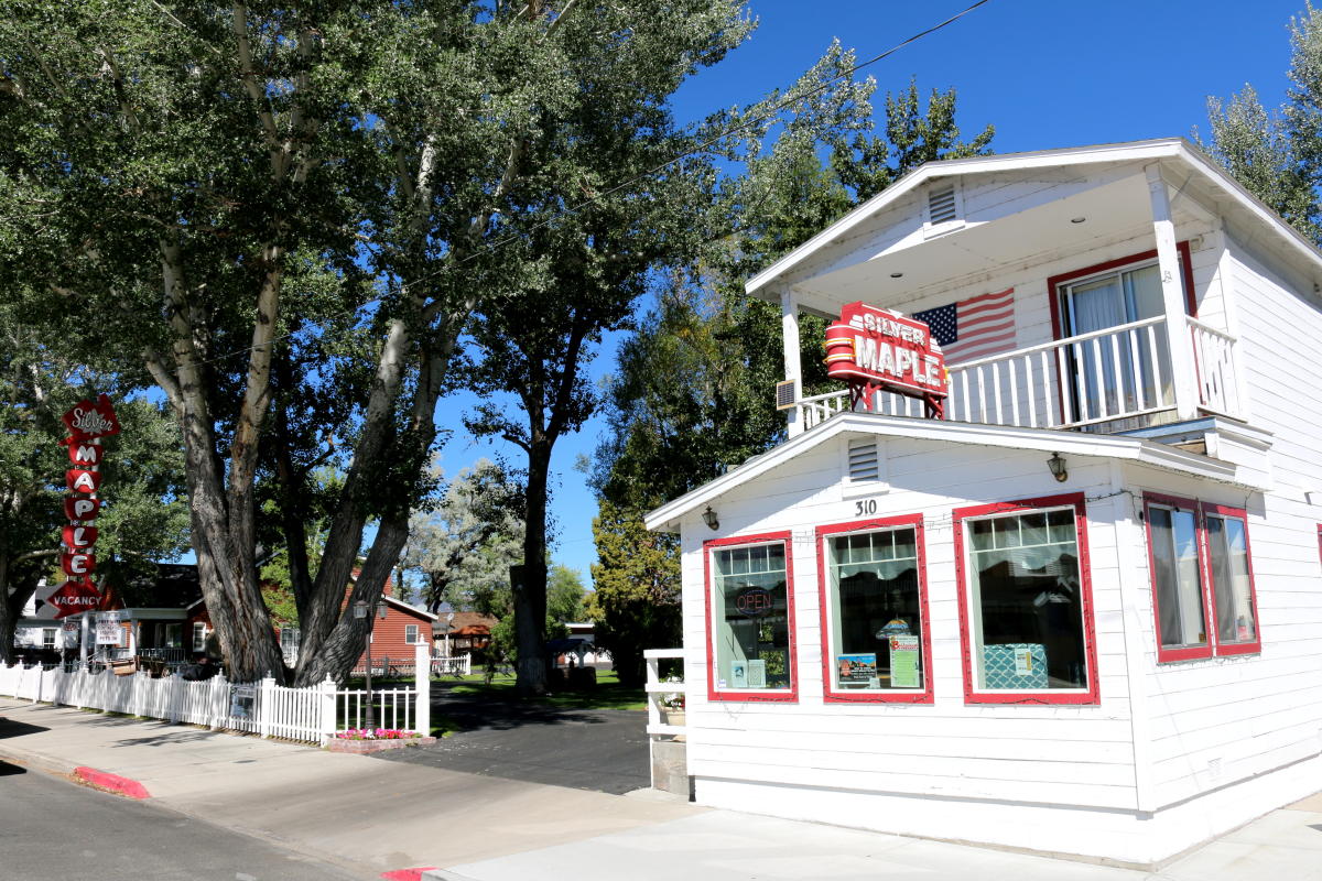 Silver Maple Inn
