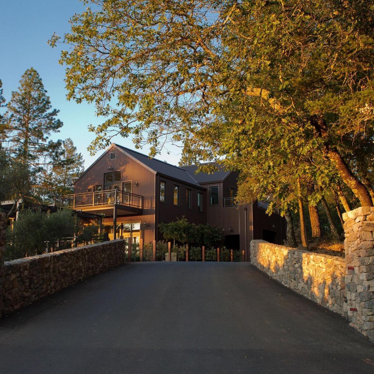 Arkenstone Vineyards | Angwin, CA 94508