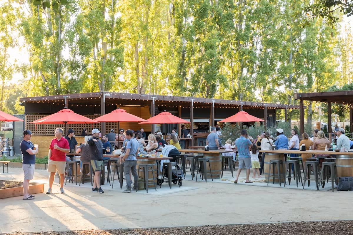 Napa Yard - Oxbow Gardens | Napa, CA 94559