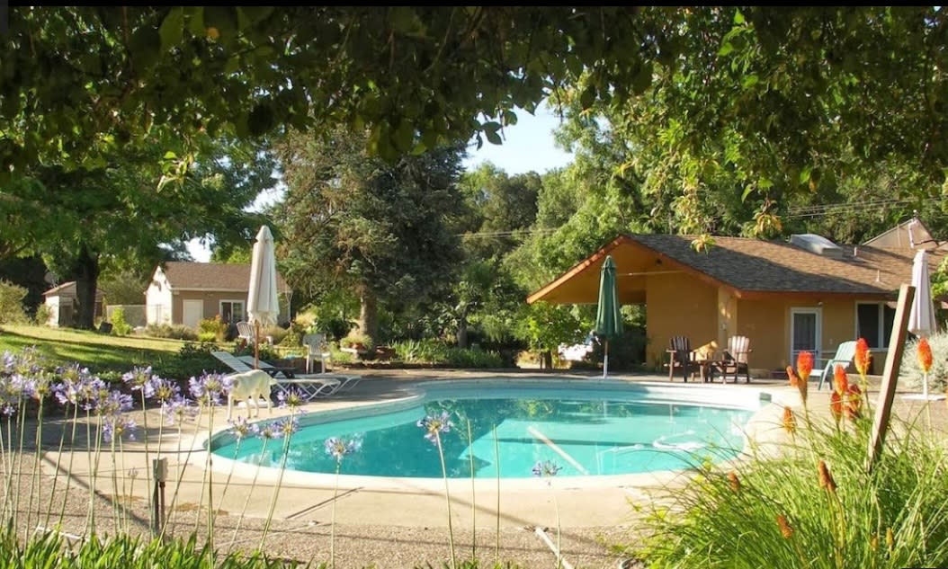 RustRidge Bed and Breakfast | St. Helena, CA 94574