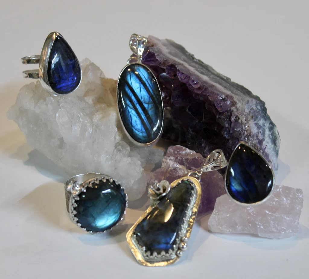 Skyli Design LLC | Santa Fe, NM 87501