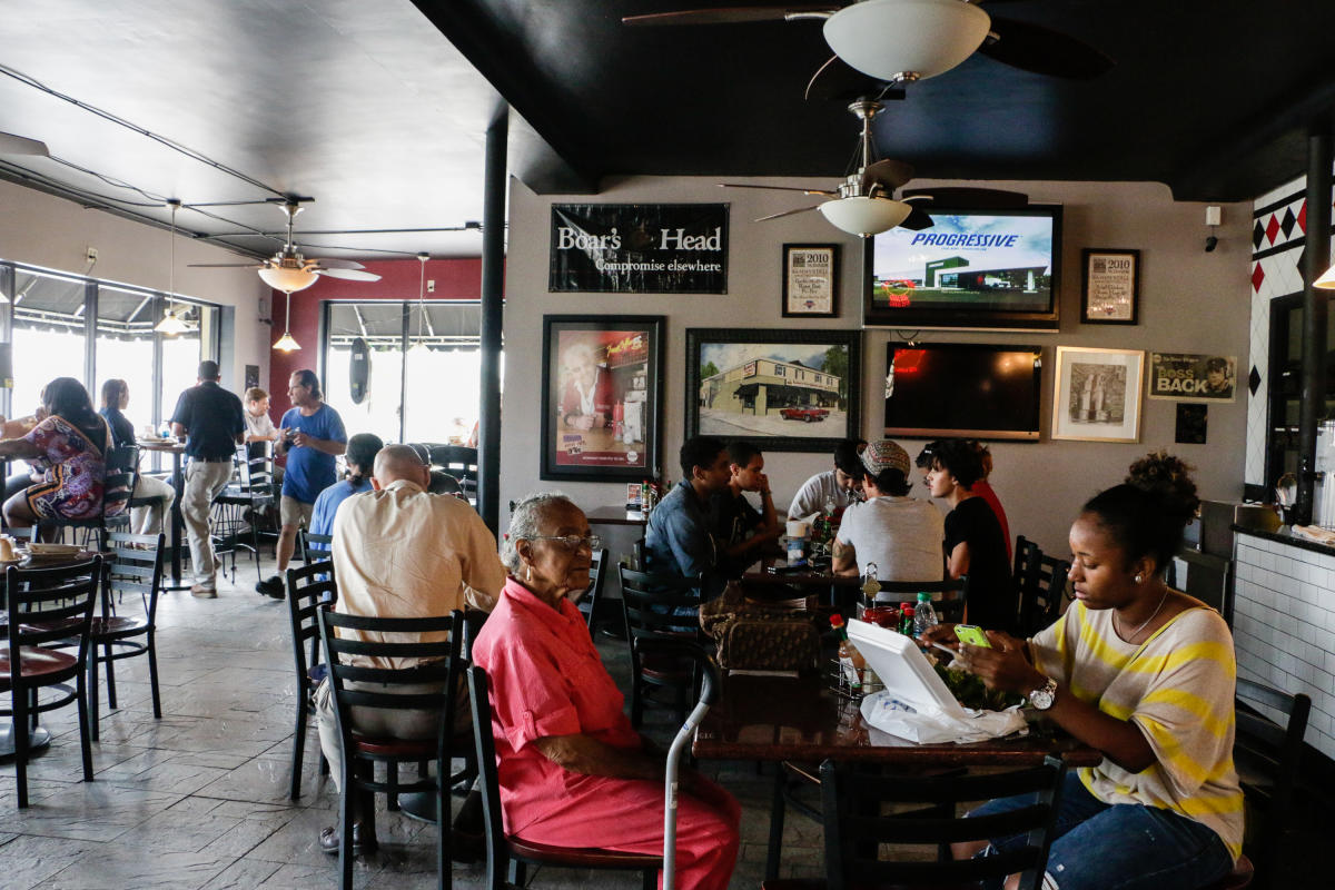 Sammy's Food Service & Deli