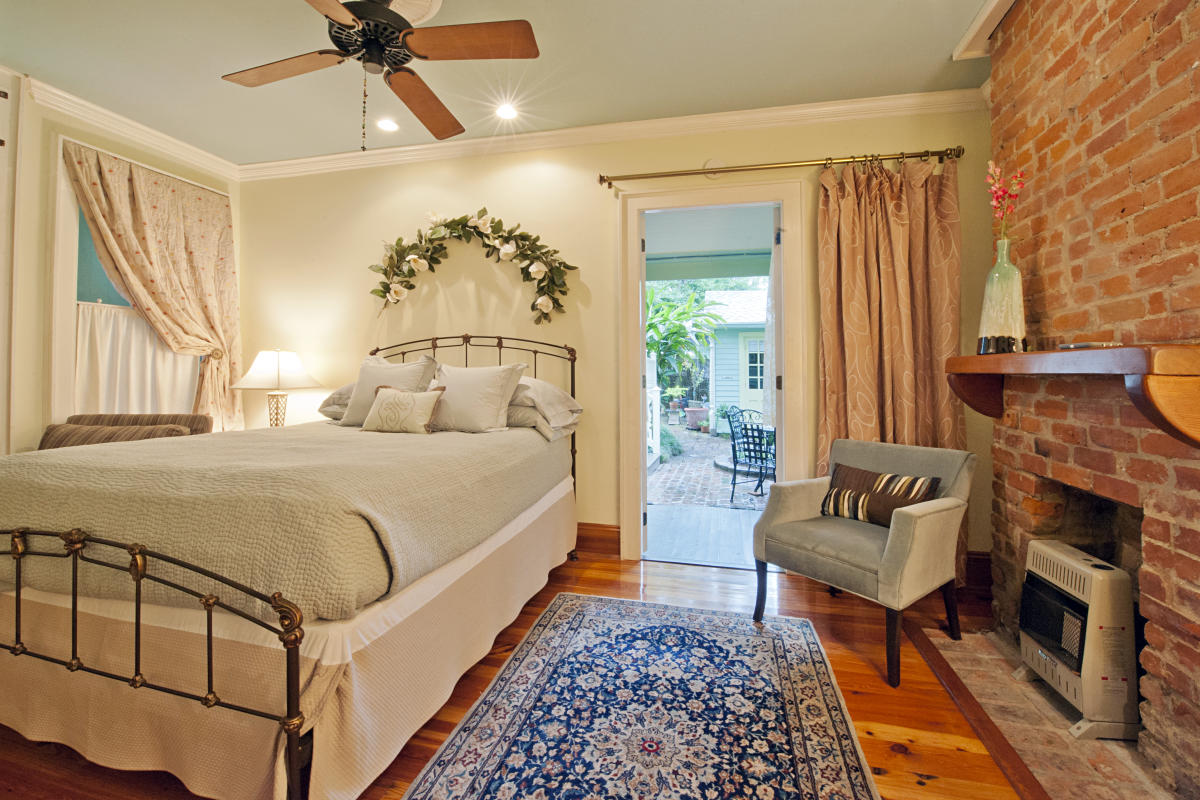 Chimes Bed & Breakfast