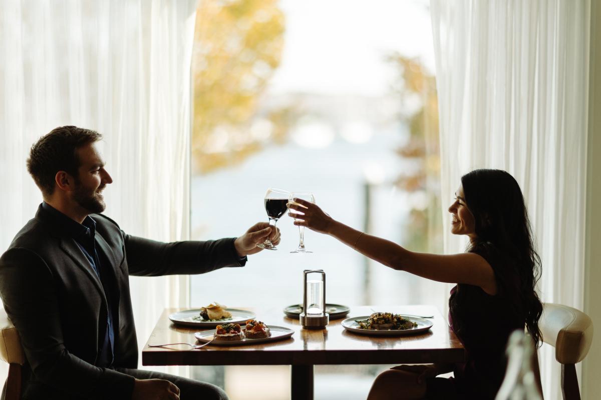 MainSail Restaurant at Newport Marriott | Newport, RI | Discover Newport