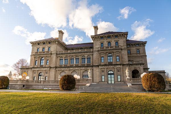 Newport Mansion Escape