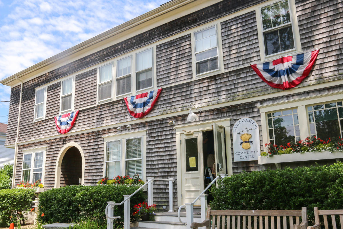 Little Compton Community Theatre | Little Compton, RI | Discover Newport