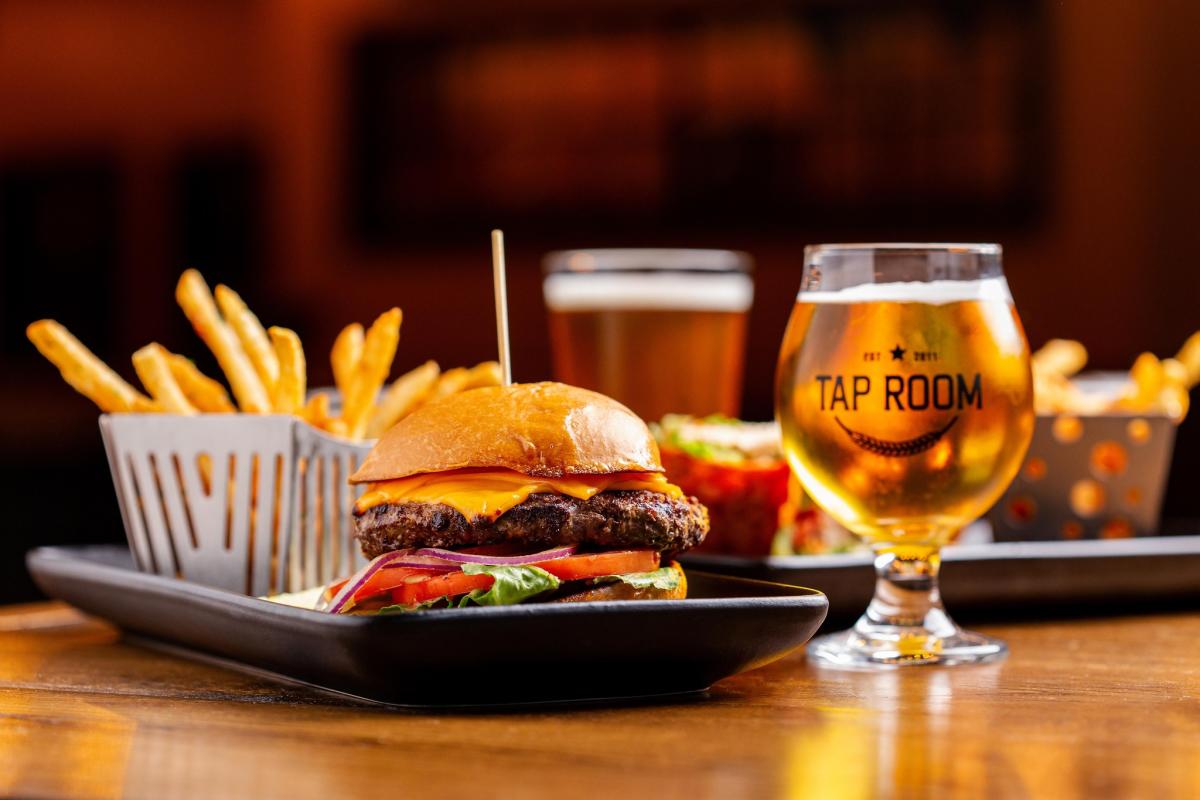 Tap Room Patchogue | Patchogue, NY 11772