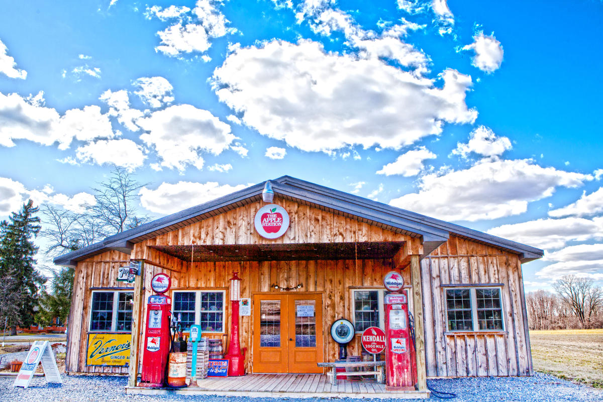 The Apple Station | Cayuga, NY 13034