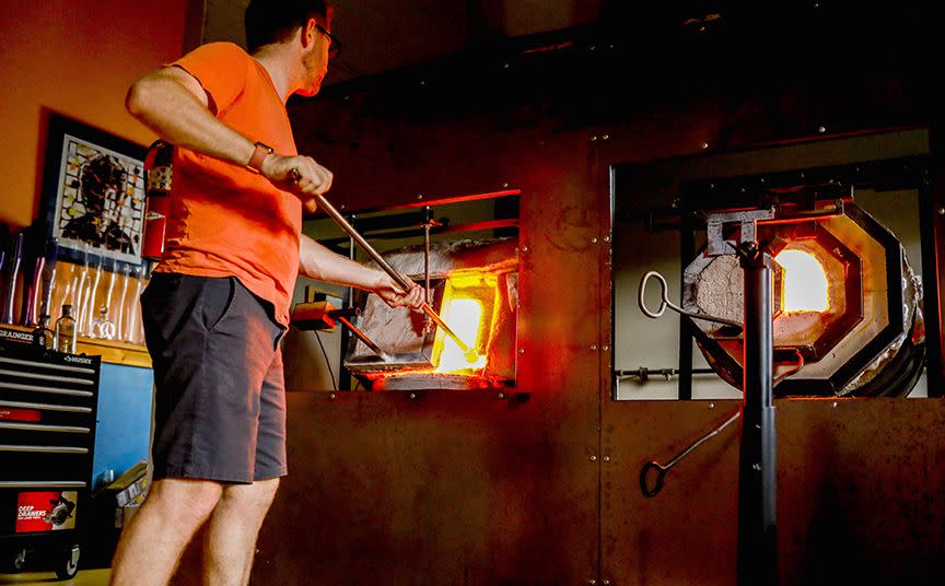 Bobby Sharp Glassworks | Oneonta, NY 13820