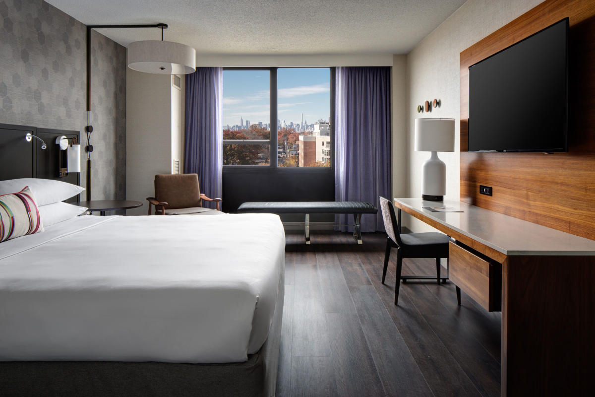 New York LaGuardia Airport Marriott | Queens, NY 11369