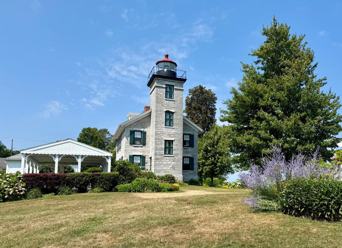 Sodus Bay Lighthouse Artisan Festival | Sodus Point, NY 14555