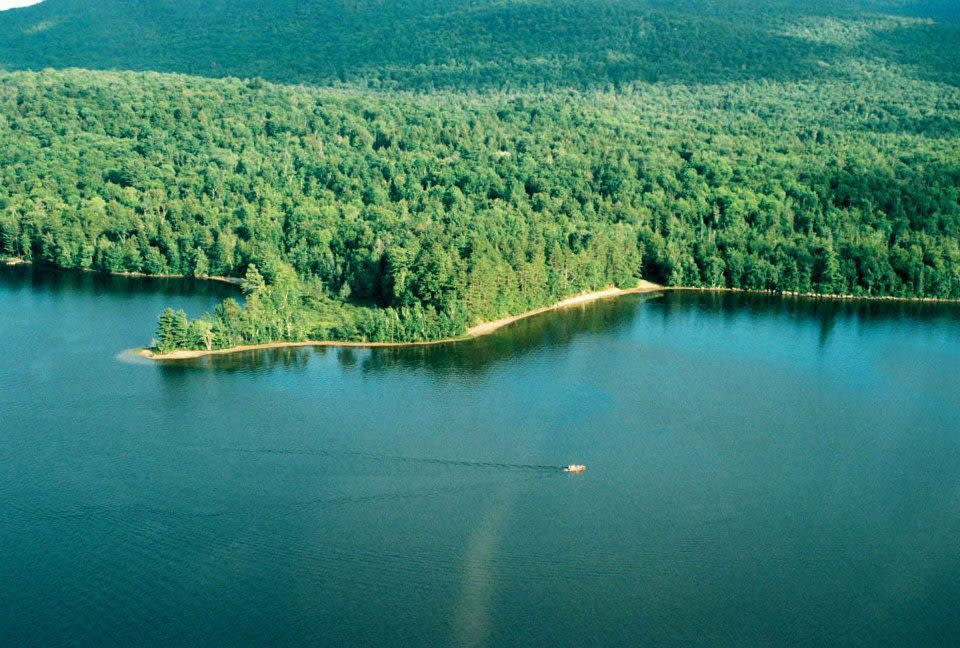 Red Pines B&B | Speculator, NY 12164