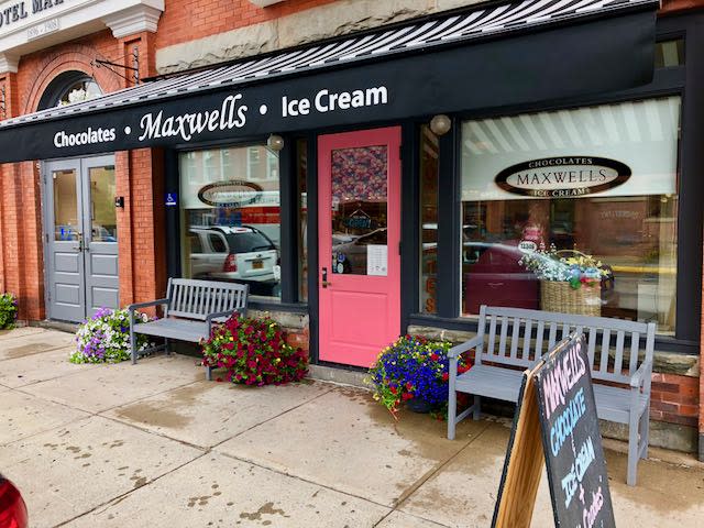 Maxwells Chocolates & Ice Cream | Hamilton, NY 13346
