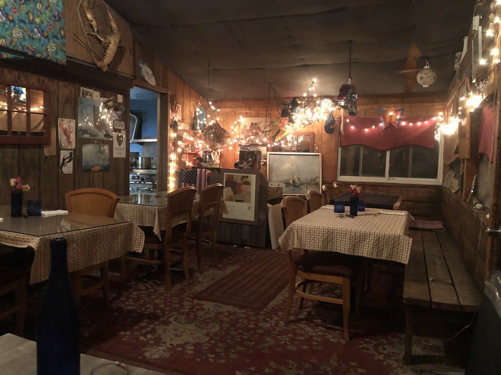 Maine Black Bear Seafood Restaurant | Arkville, NY 12406