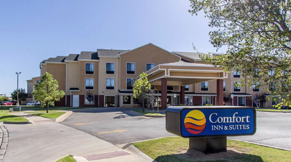 Comfort Inn & Suites