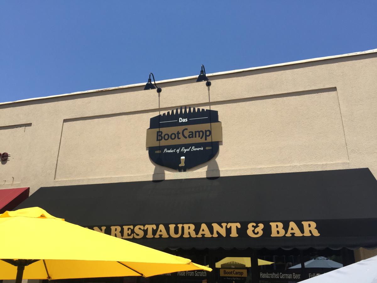 Das Boot Camp Restaurant & Bar