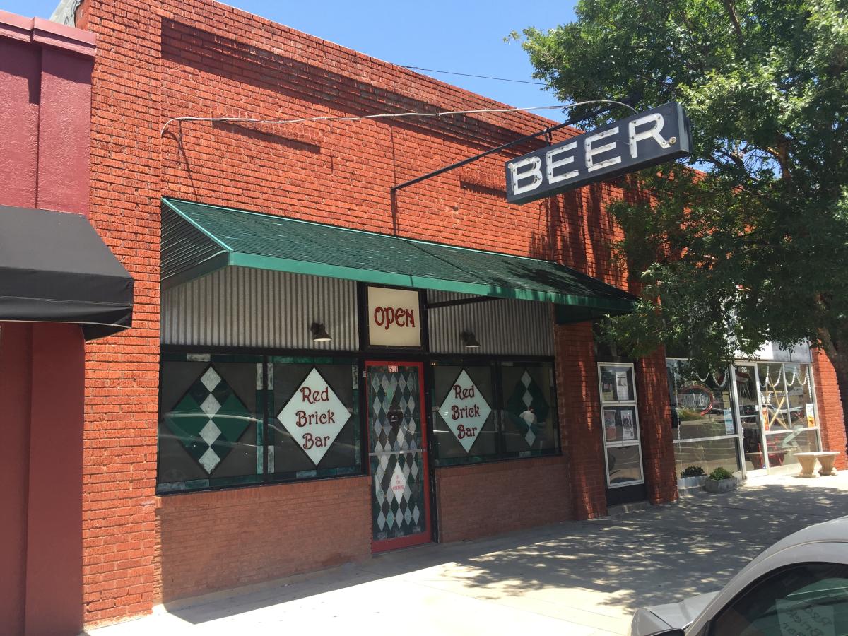 Red Brick Bar