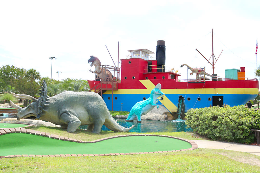 Dinosaur Adventure Mini Golf