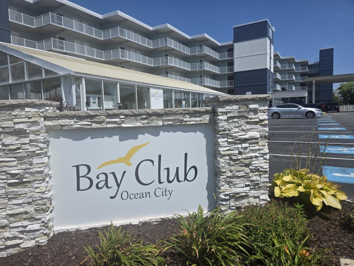 Bay Club Resort