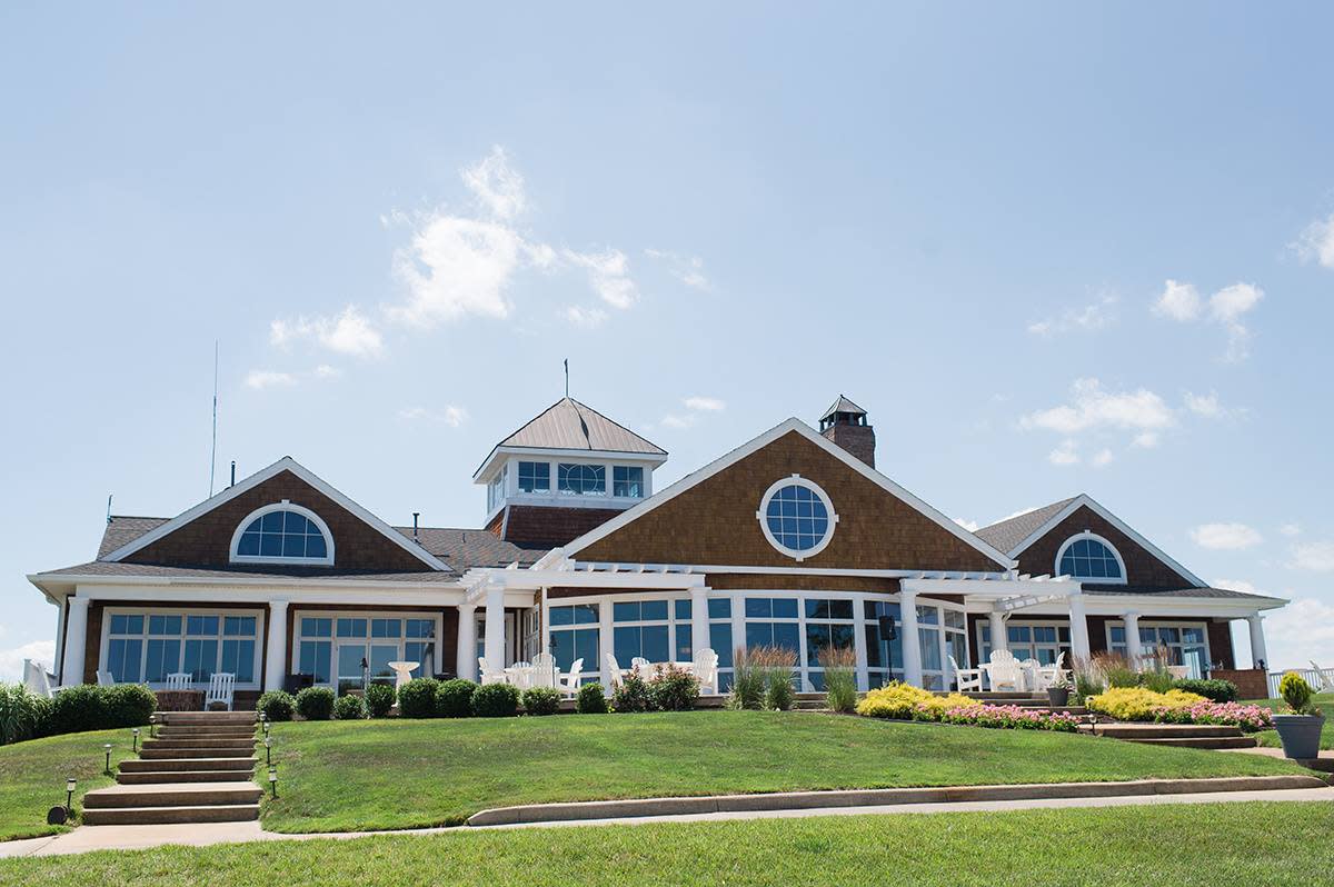 Restaurant at Lighthouse Sound