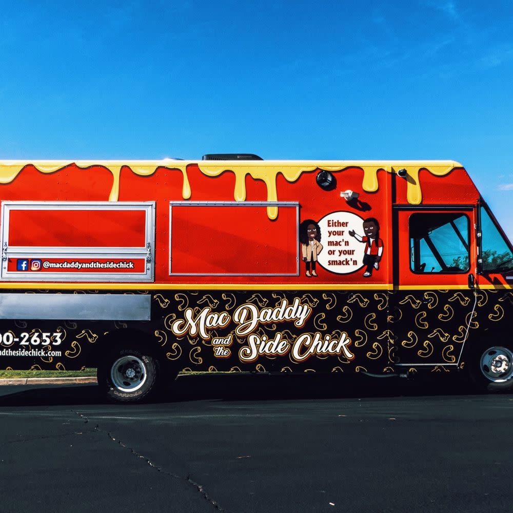 MacDaddy and the Side Chick