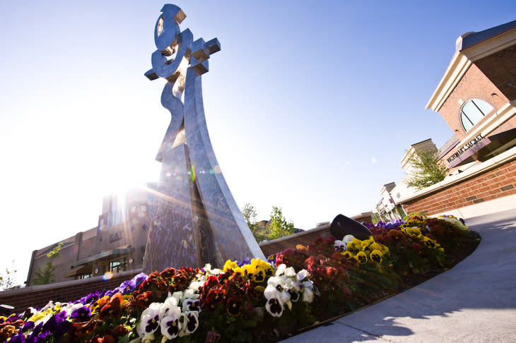 Shadow Lake Towne Center