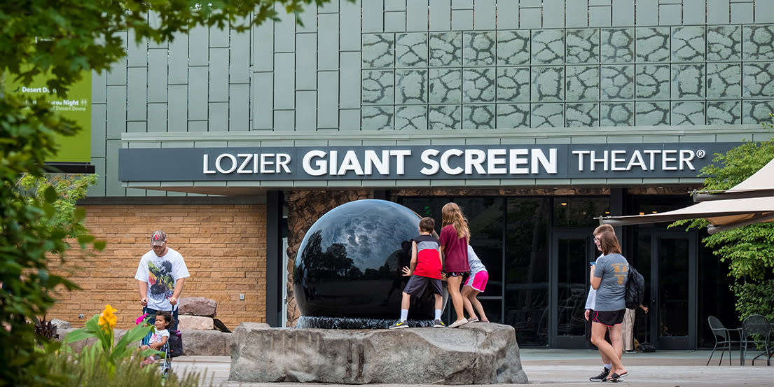 Lozier Giant Screen Theater (Omaha's Henry Doorly Zoo and Aquarium)