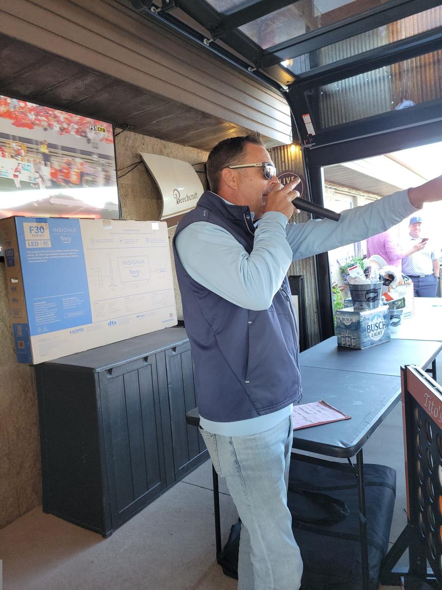 Larry Mueller @ The Hanger Patio