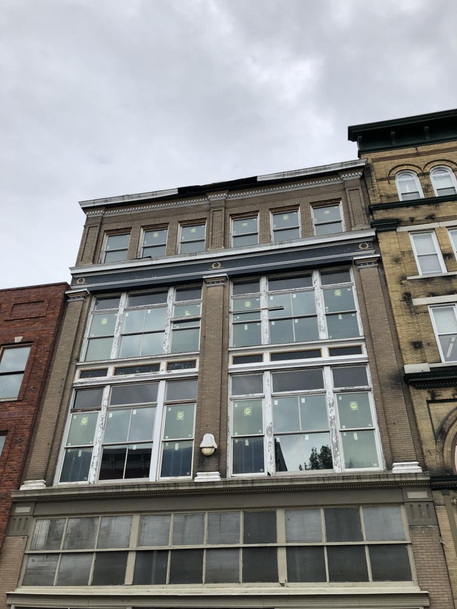 Michael Hardware Building