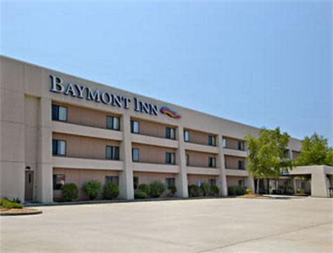 Baymont Inn
