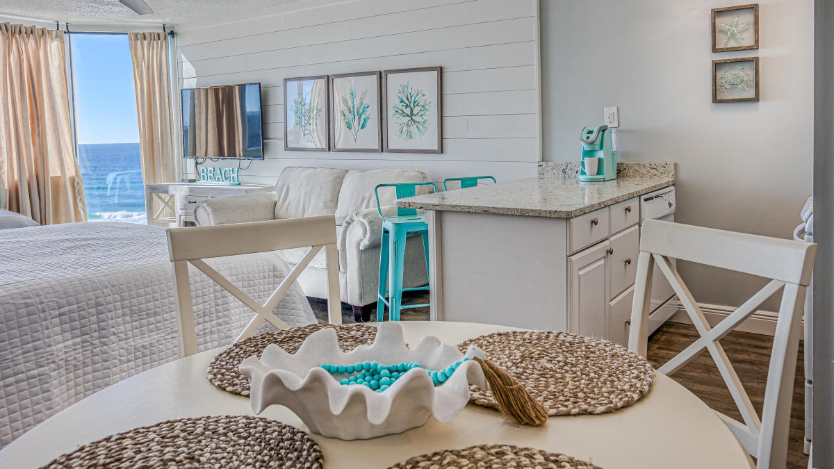 Salty Turtles®, LLC