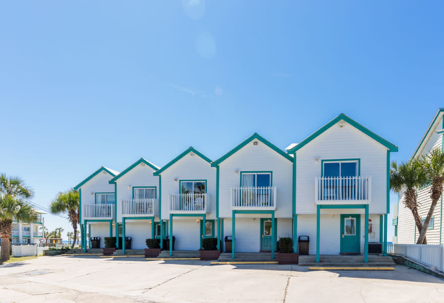 Sandpiper Beacon's Beachfront Townhouses