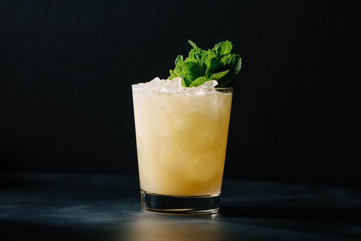 Sunny’s Lounge (Say Less) - Phoenix AZ, 85016